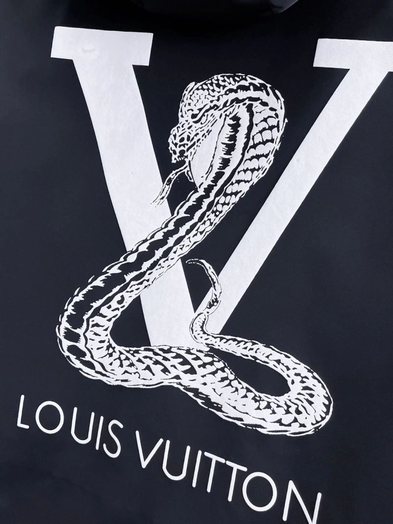 Official Louis Vuitton Outwear