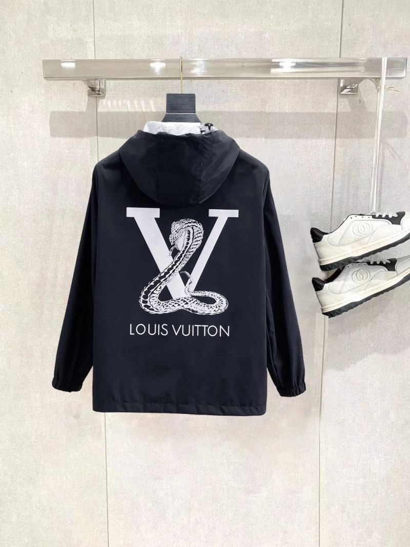 Official Louis Vuitton Outwear