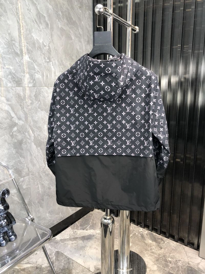 Low-cost Louis Vuitton Outwear