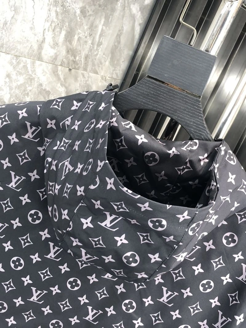 Low-cost Louis Vuitton Outwear