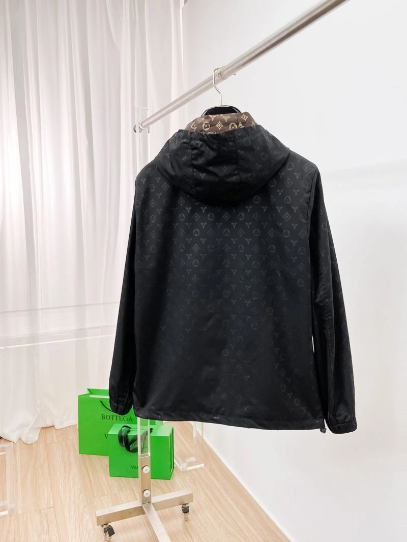 High accuracy Louis Vuitton Outwear