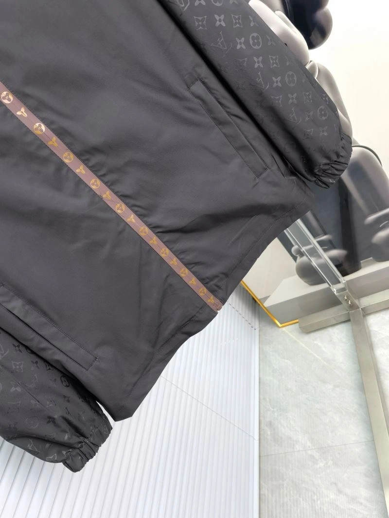 Perfect replica Louis Vuitton Outwear