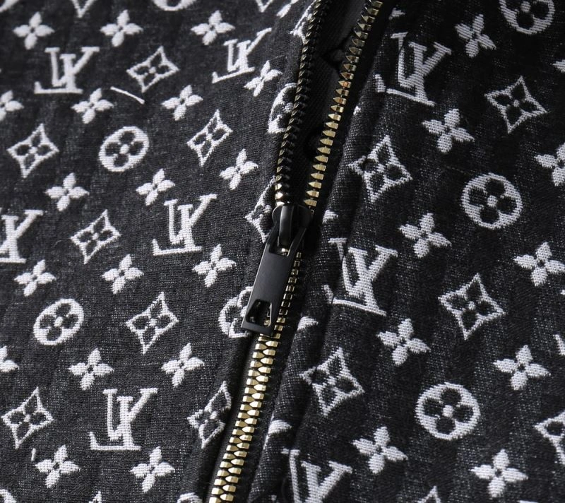 Precise copy Louis Vuitton Outwear