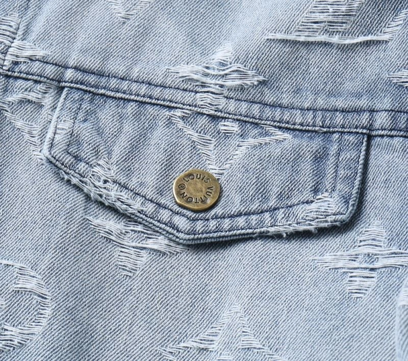 Low-cost Louis Vuitton Outwear