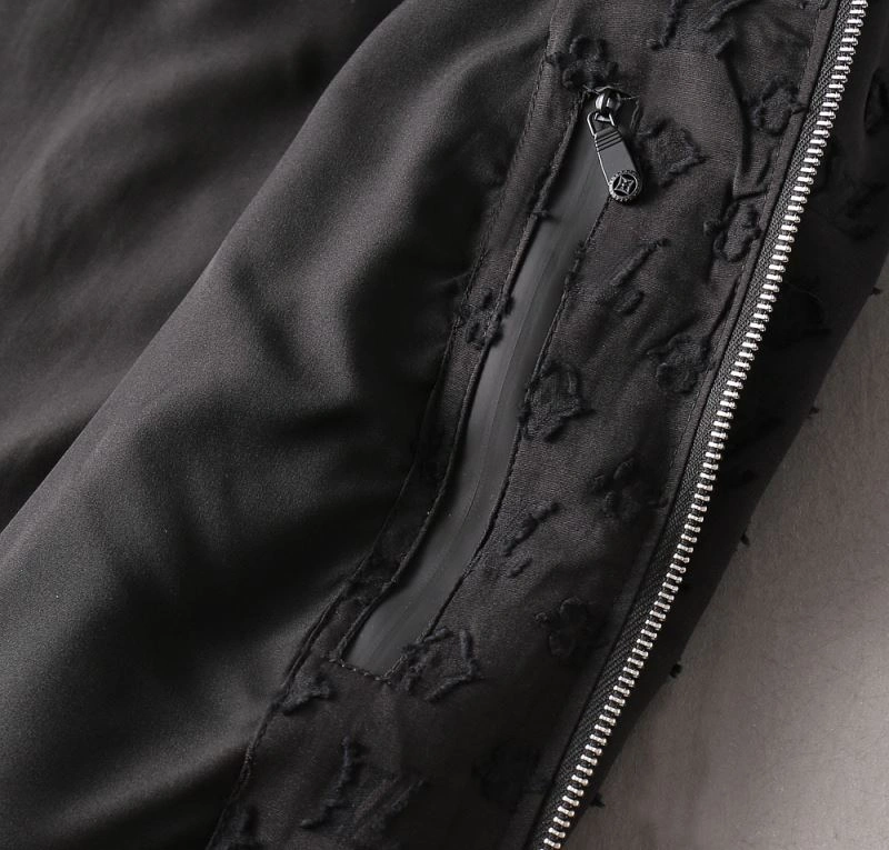 Accurate model Louis Vuitton Outwear