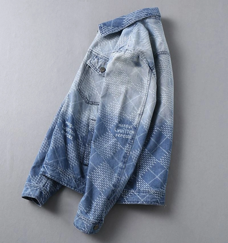 Accurate model Louis Vuitton Outwear