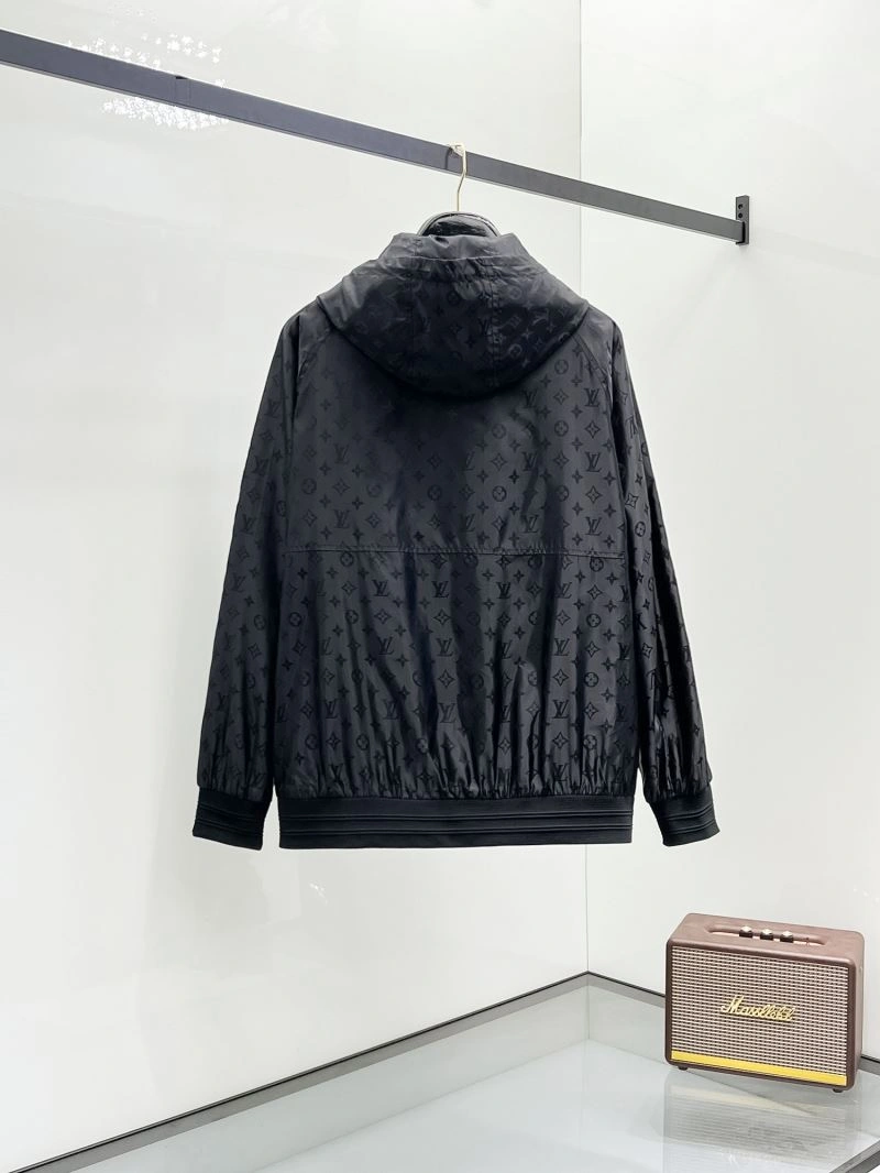 Legit Louis Vuitton Outwear