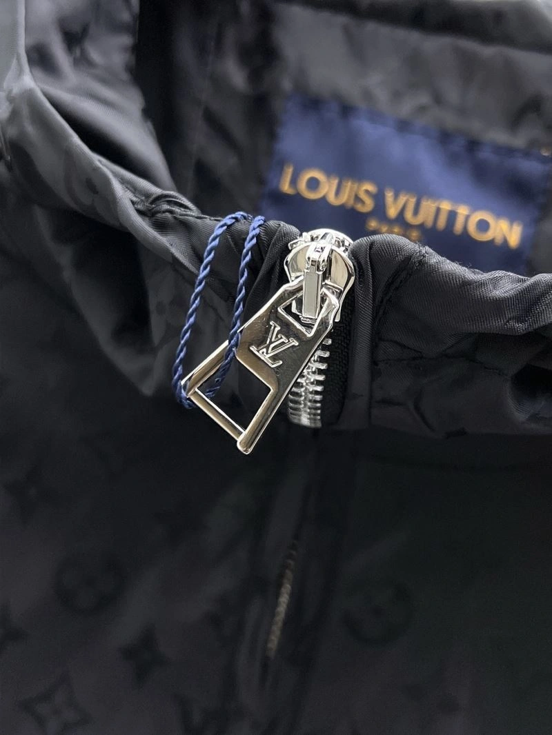 Legit Louis Vuitton Outwear