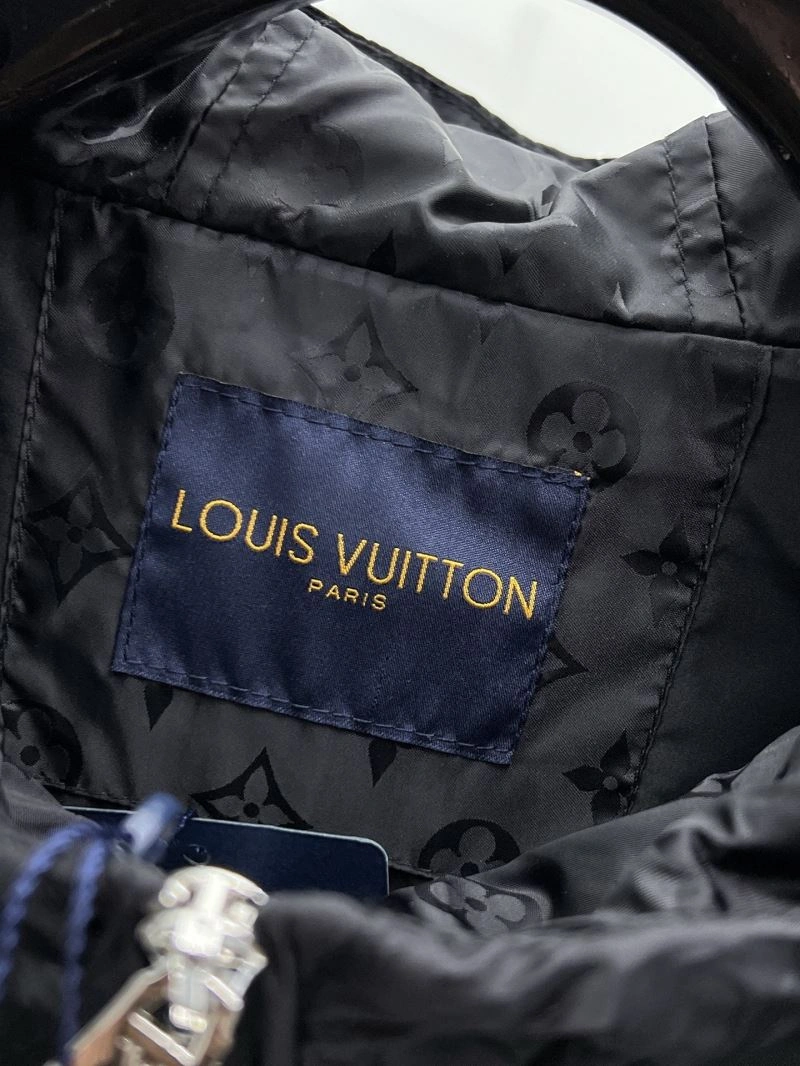 Legit Louis Vuitton Outwear
