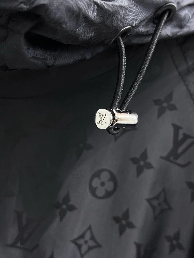 Legit Louis Vuitton Outwear
