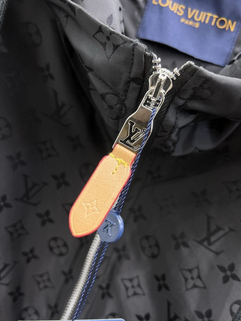 Original Louis Vuitton Outwear