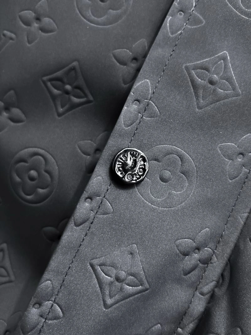 High accuracy Louis Vuitton Outwear