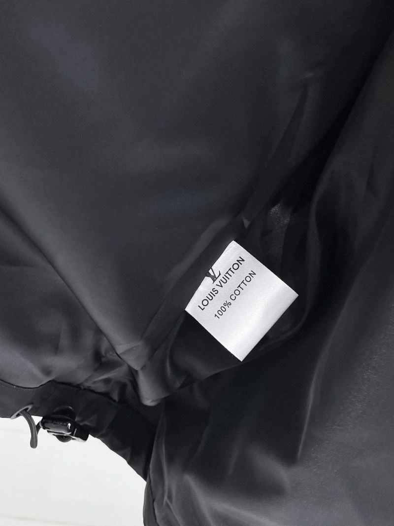 Original Louis Vuitton Outwear