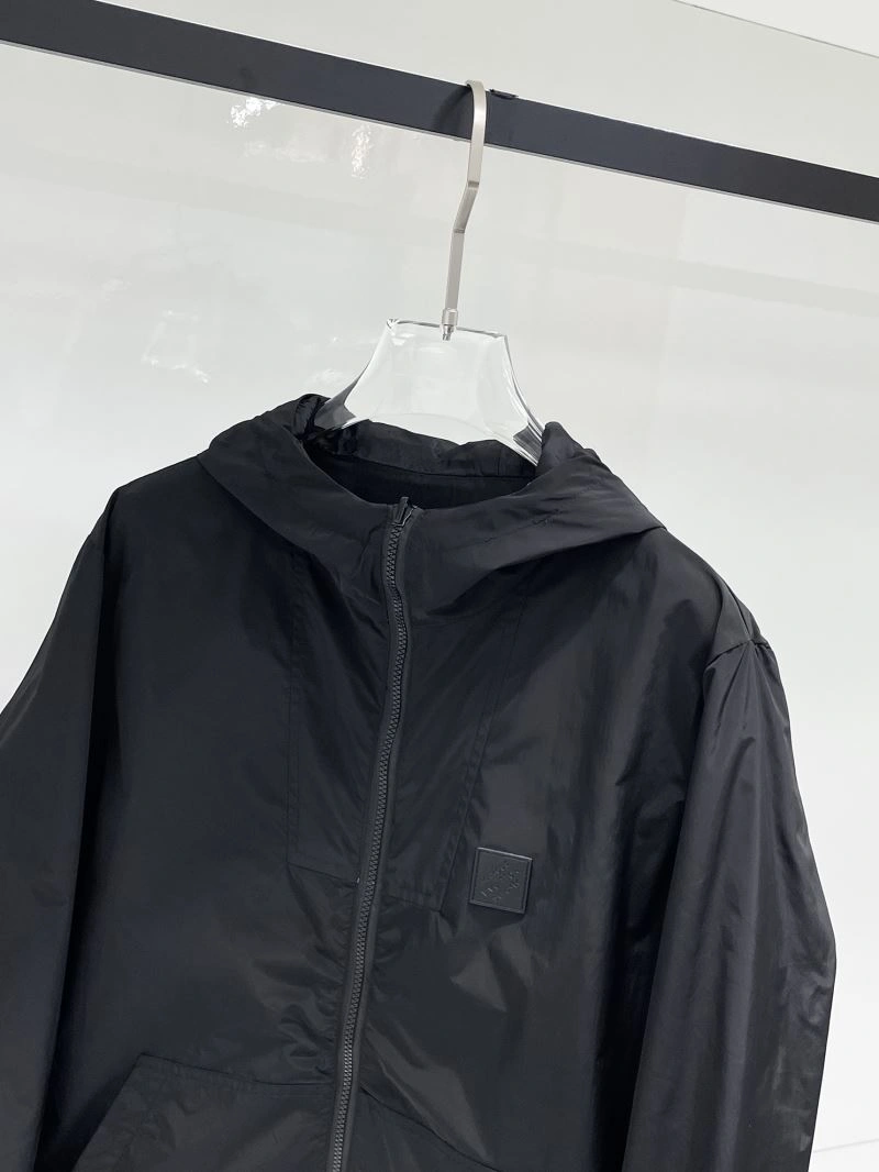 Cut-rate Louis Vuitton Outwear
