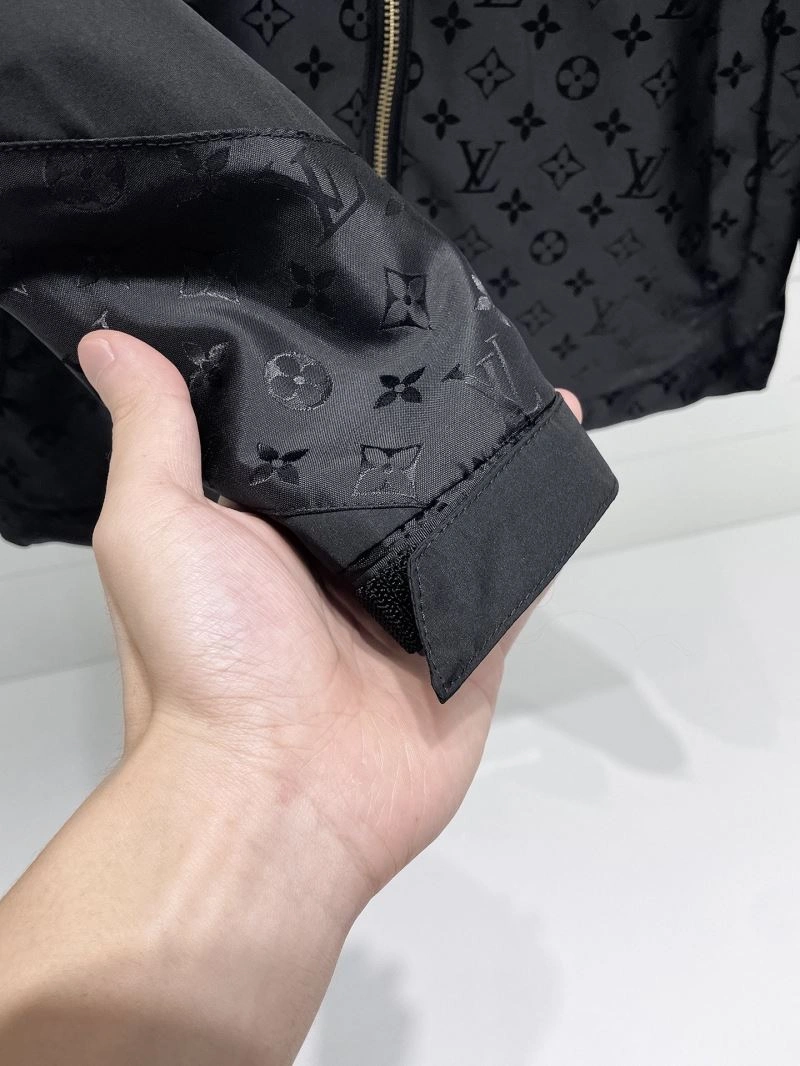 Low-cost Louis Vuitton Outwear