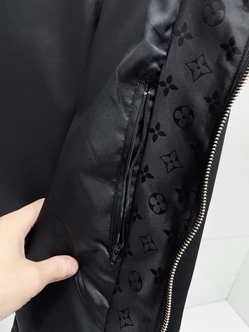 Low-cost Louis Vuitton Outwear