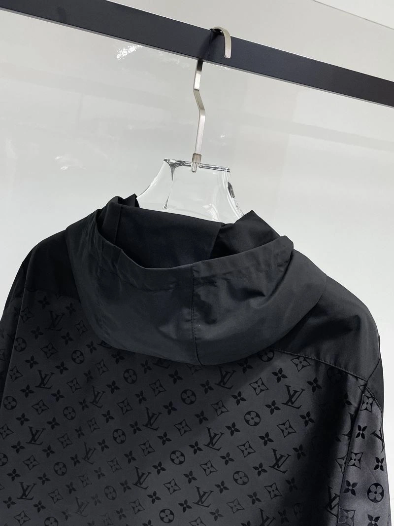 Low-cost Louis Vuitton Outwear