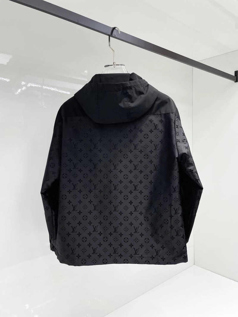 Low-cost Louis Vuitton Outwear