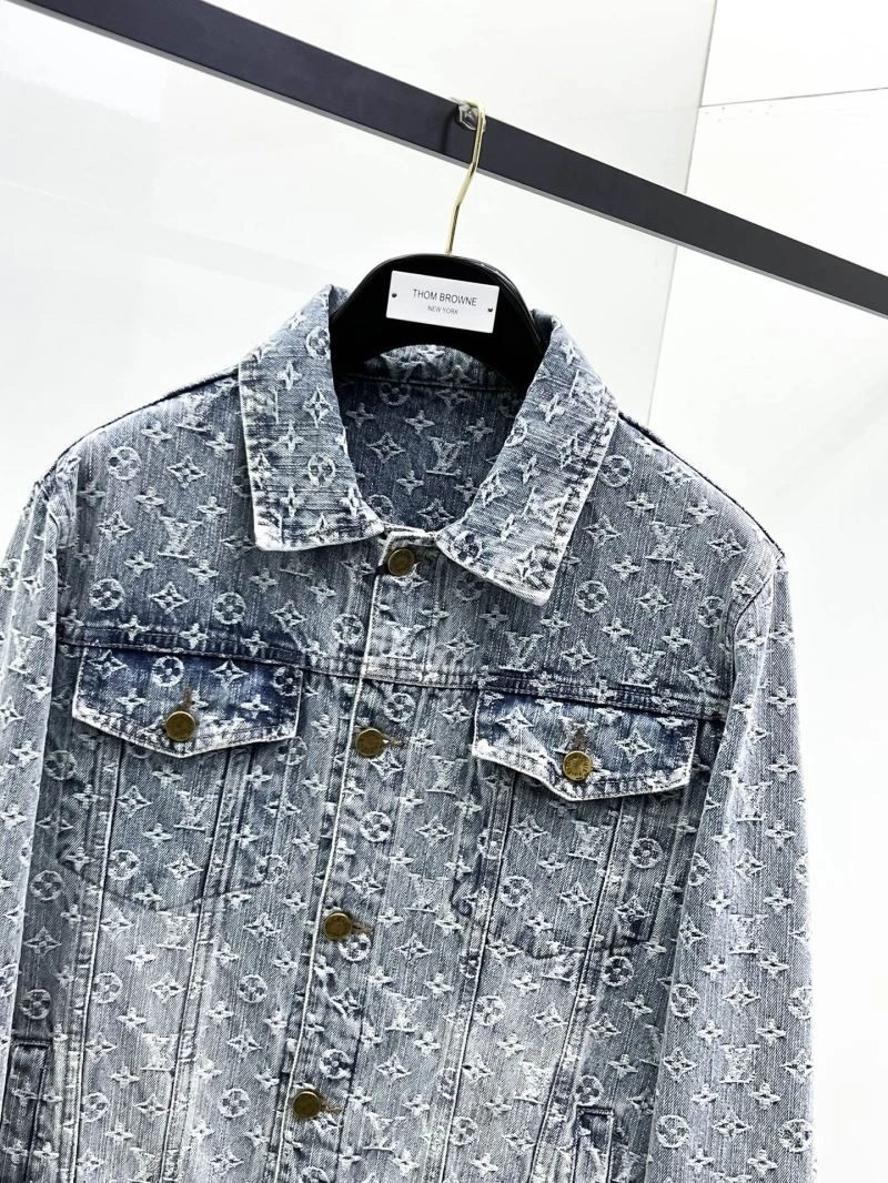 Top match Louis Vuitton Outwear