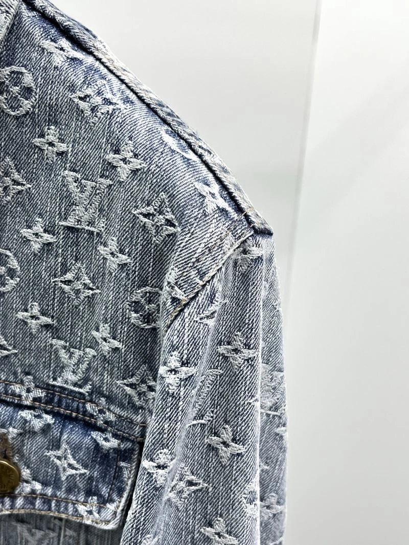 Top match Louis Vuitton Outwear
