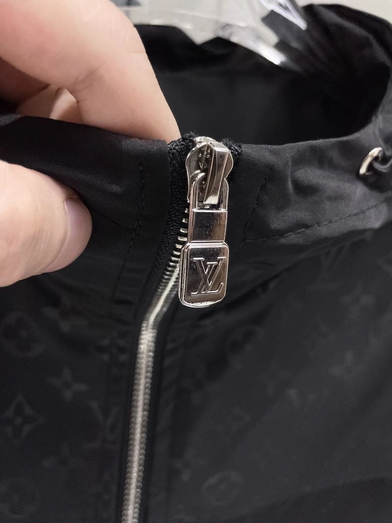 High fidelity Louis Vuitton Outwear
