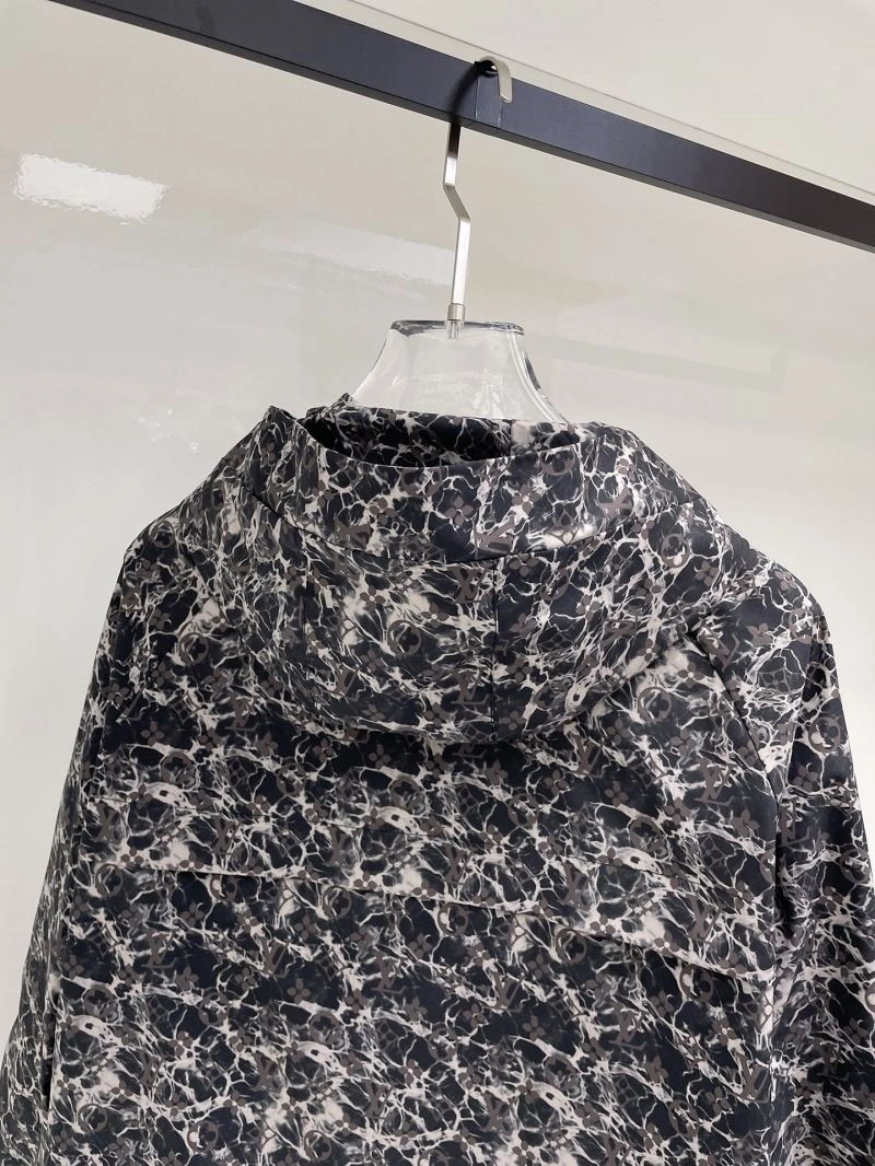 Exact replica Louis Vuitton Outwear