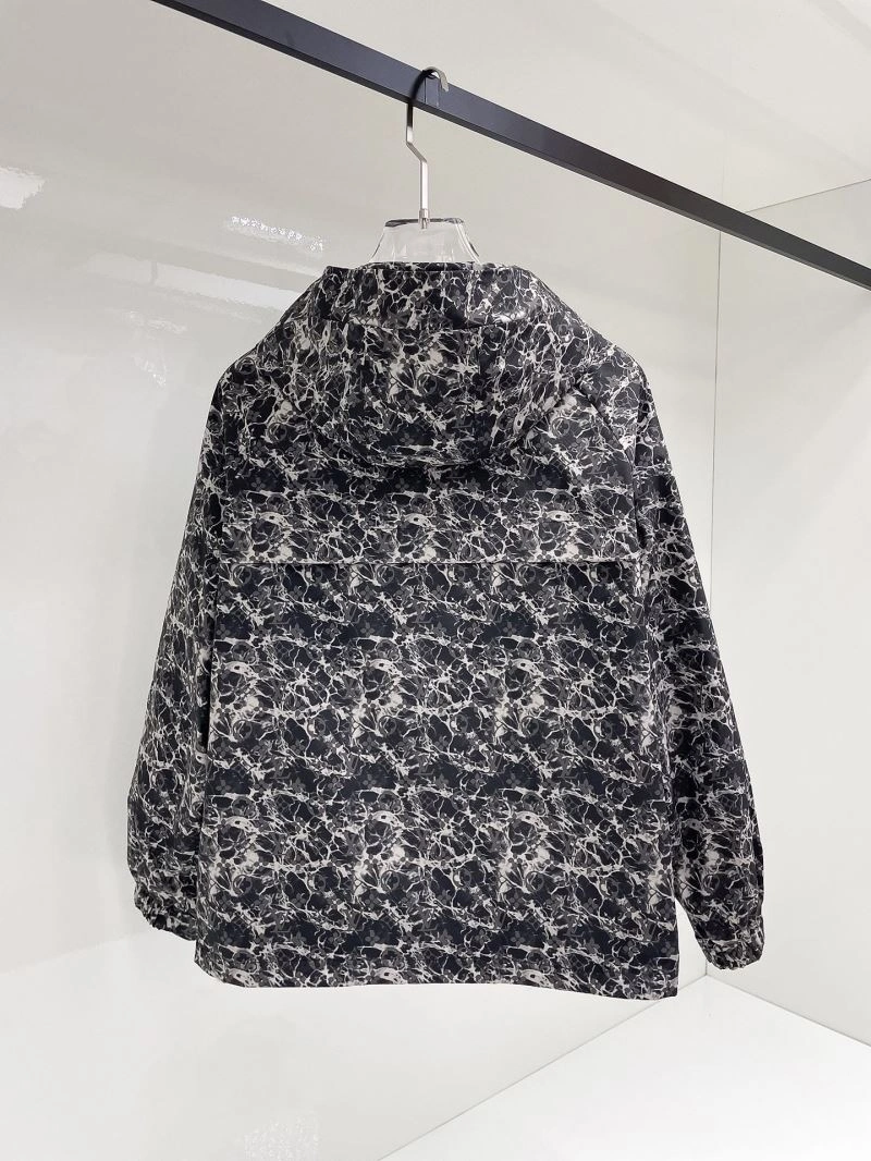 Exact replica Louis Vuitton Outwear