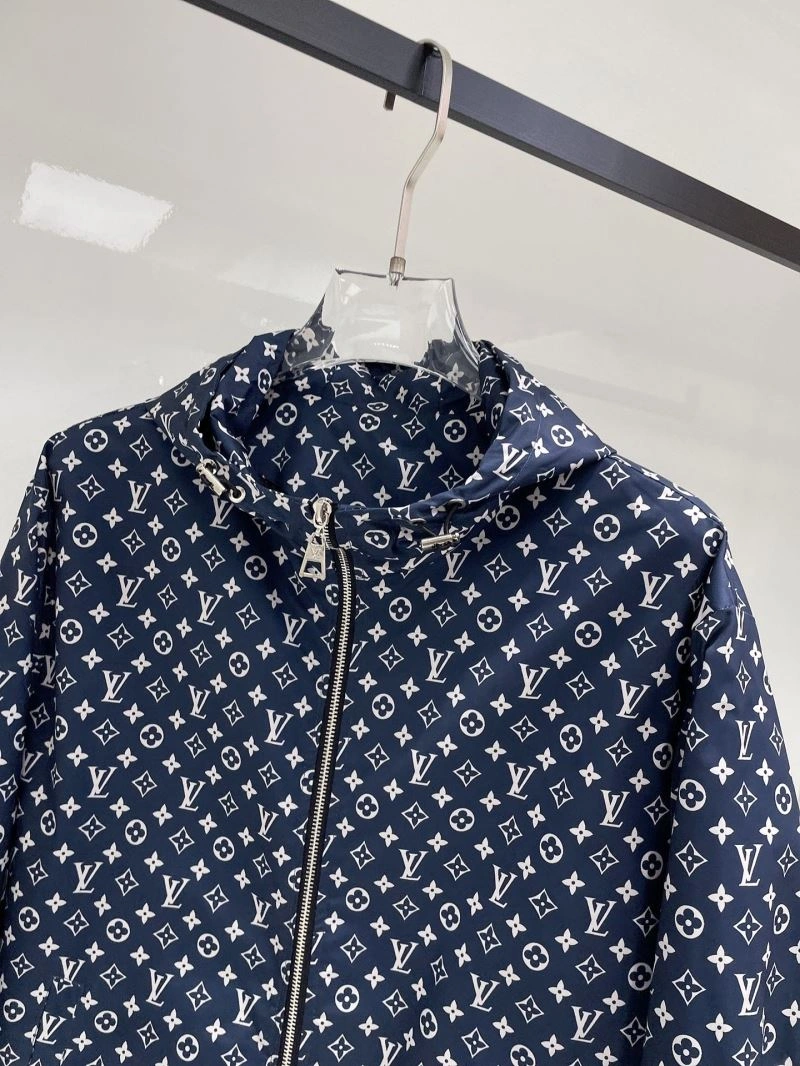 Exact replica Louis Vuitton Outwear