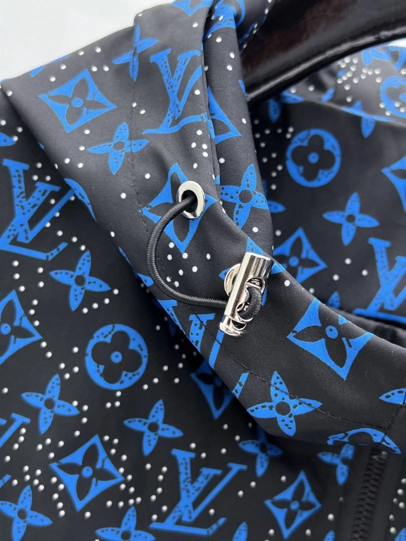 Top match Louis Vuitton Outwear
