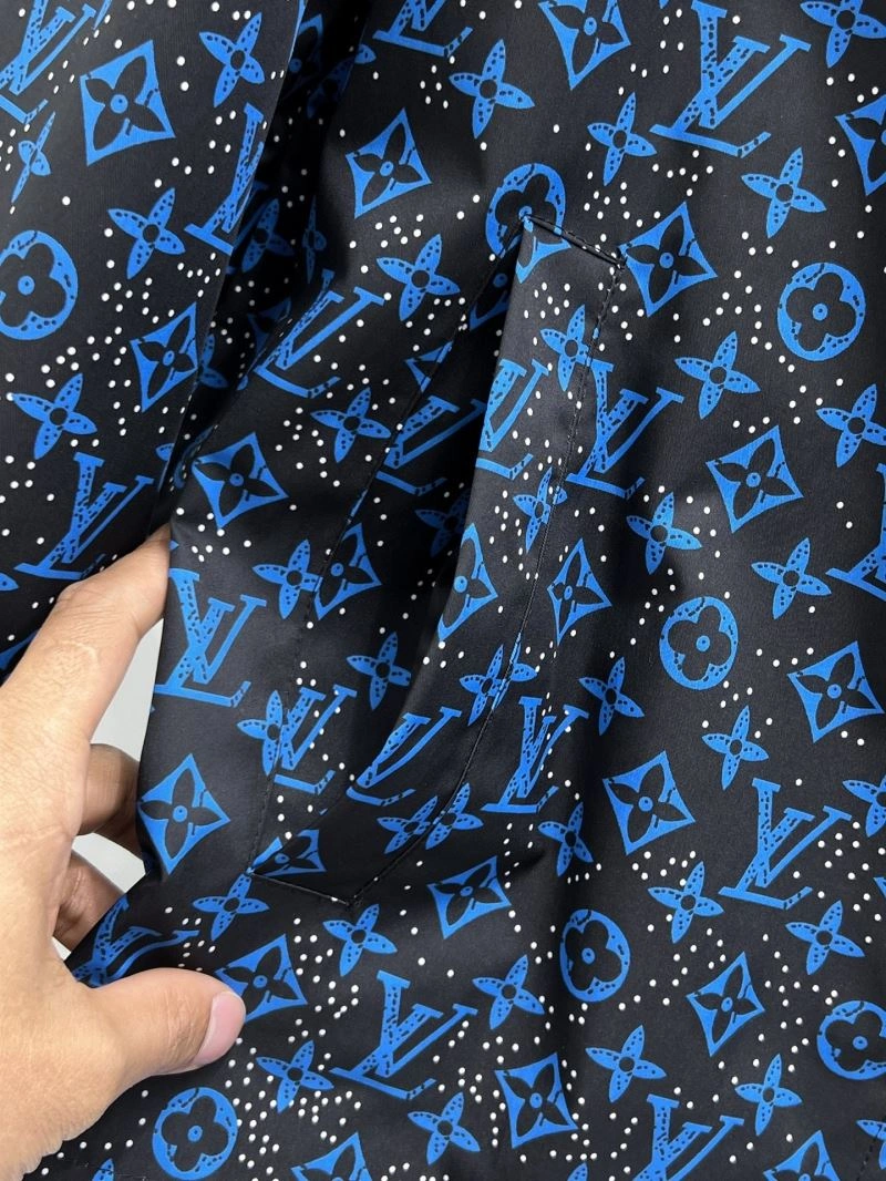 Top match Louis Vuitton Outwear