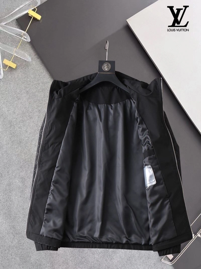 Accurate model Louis Vuitton Outwear