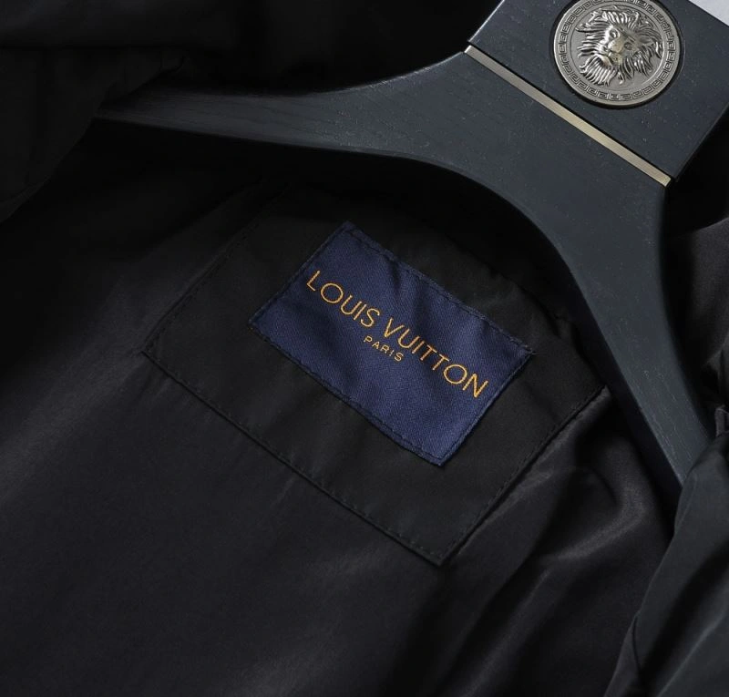 Official Louis Vuitton Outwear
