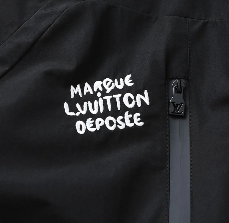 Official Louis Vuitton Outwear
