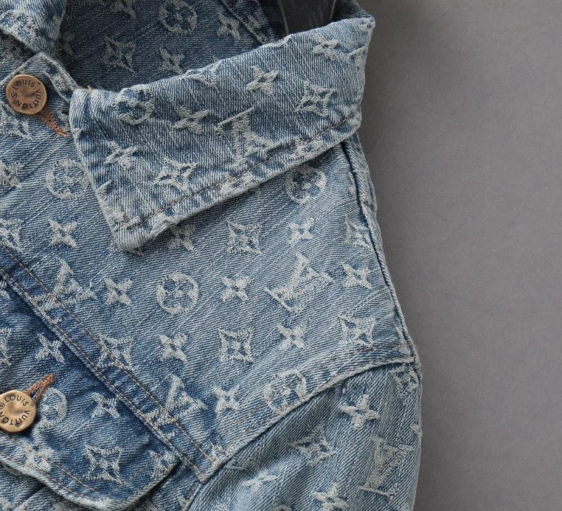 Discounted Louis Vuitton Outwear