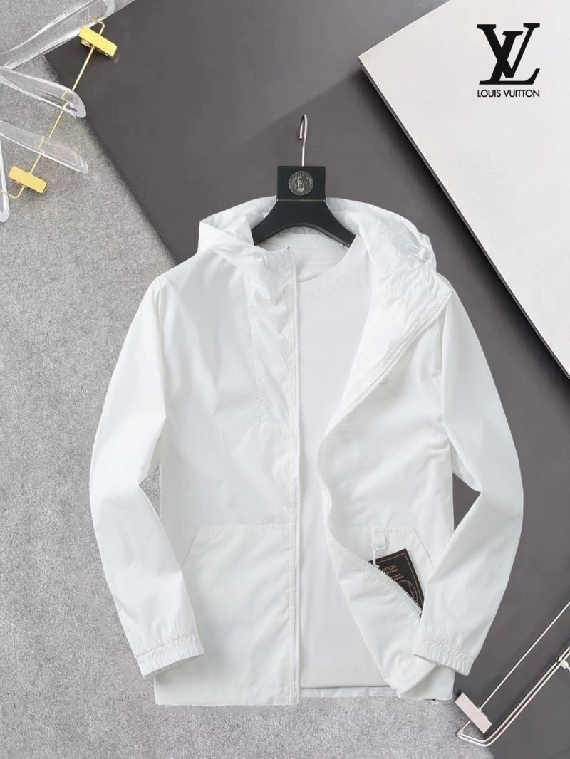 Legit Louis Vuitton Outwear