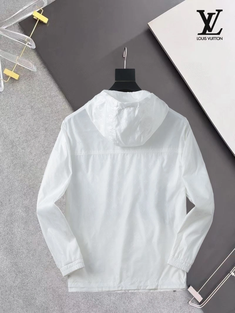 Legit Louis Vuitton Outwear