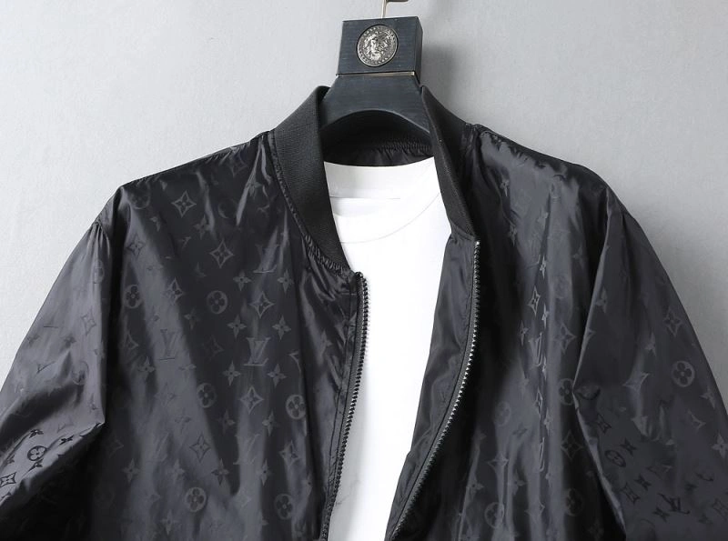Official Louis Vuitton Outwear