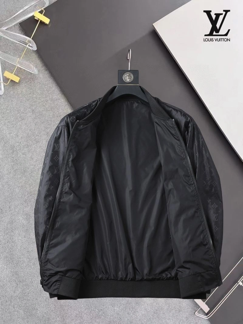 Official Louis Vuitton Outwear
