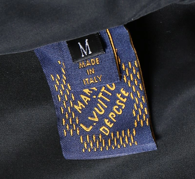 Top mirror Louis Vuitton Outwear