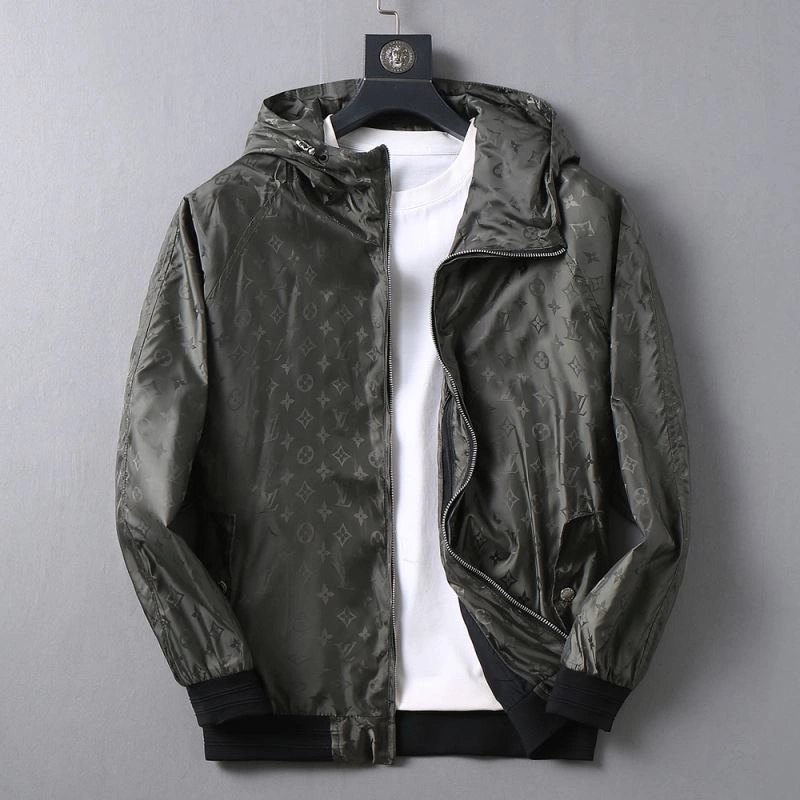 Top mirror Louis Vuitton Outwear