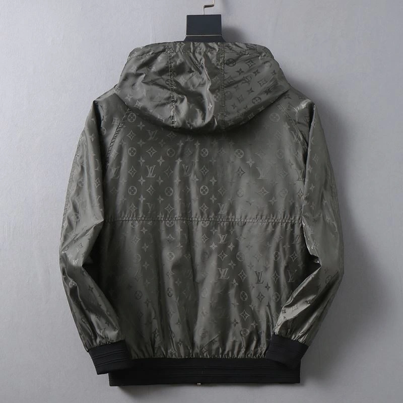 Top mirror Louis Vuitton Outwear