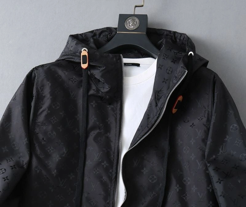 High fidelity Louis Vuitton Outwear