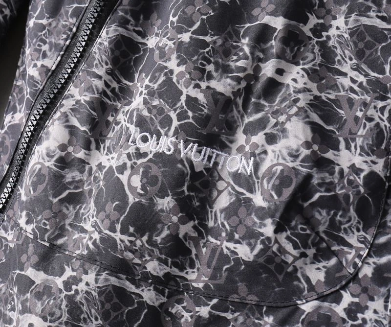 Brand-original Louis Vuitton Outwear