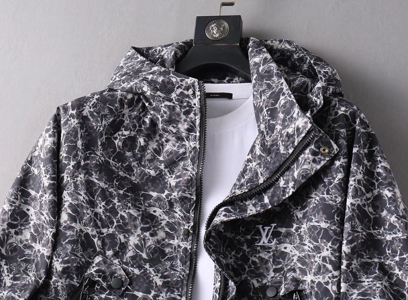 Brand-original Louis Vuitton Outwear