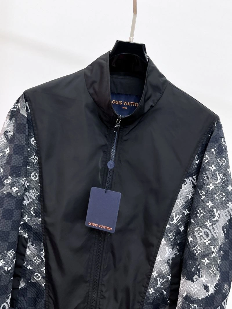 Real Louis Vuitton Outwear