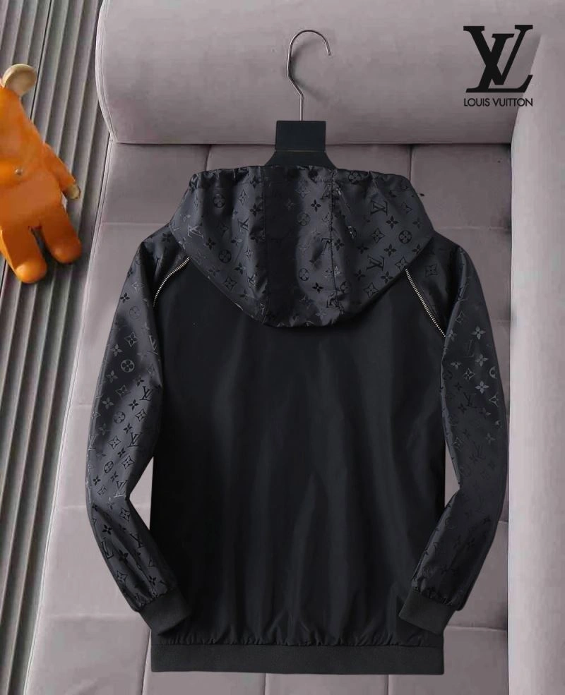 Accurate model Louis Vuitton Outwear