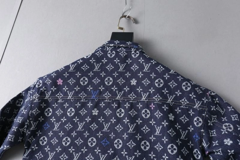 High fidelity Louis Vuitton Outwear