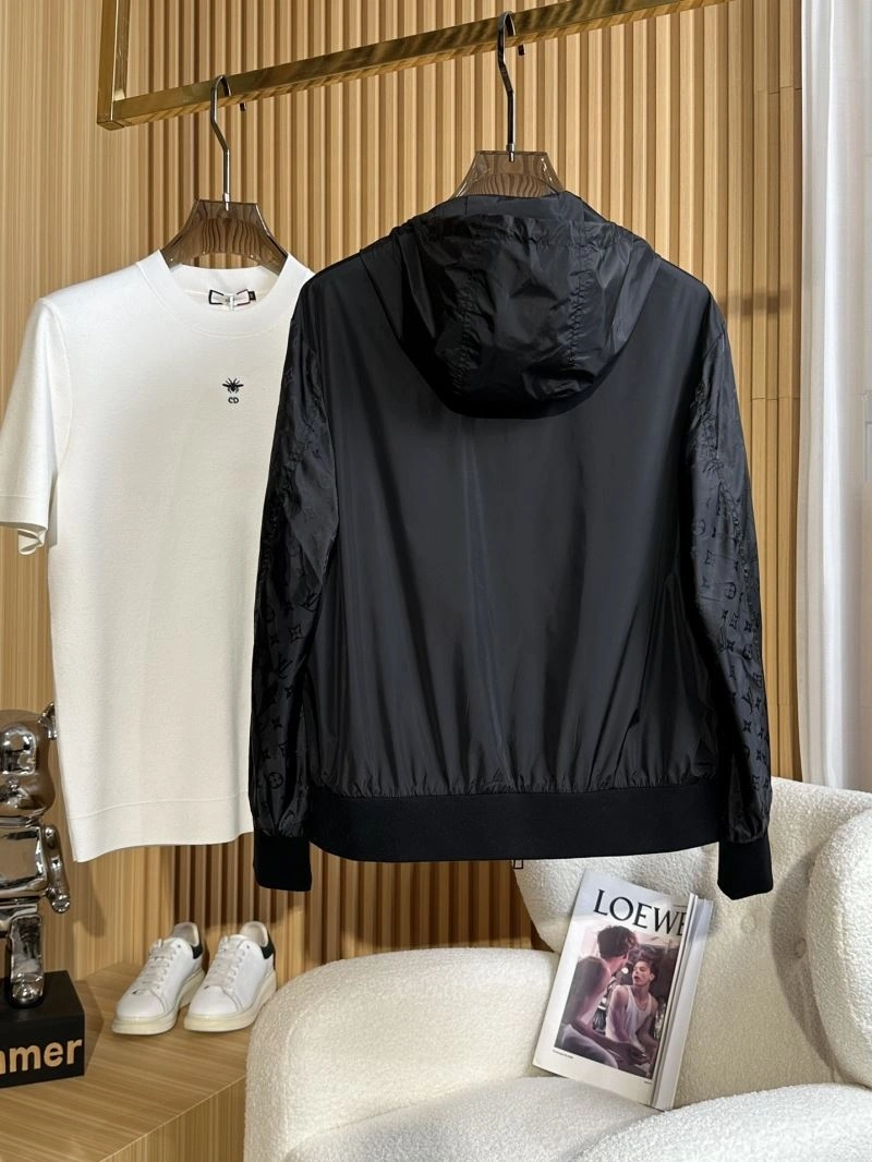 Low-cost Louis Vuitton Outwear