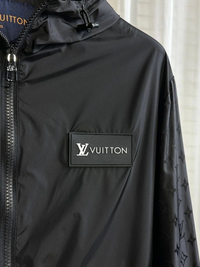 Low-cost Louis Vuitton Outwear