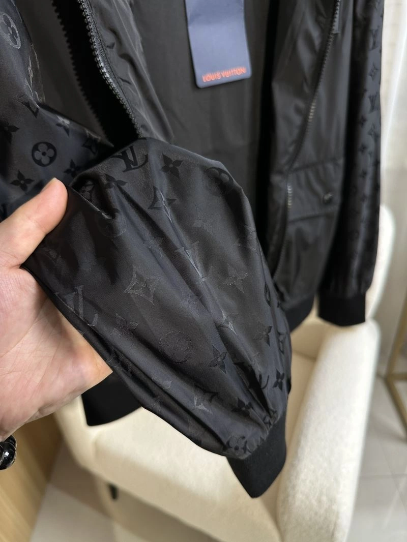 Low-cost Louis Vuitton Outwear